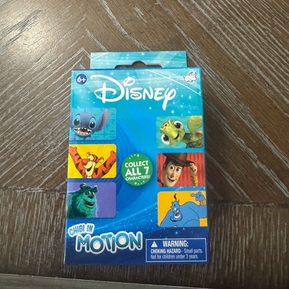 Disney | Toys | Disney Chibi In Motion Box With Blue And Yellow ...